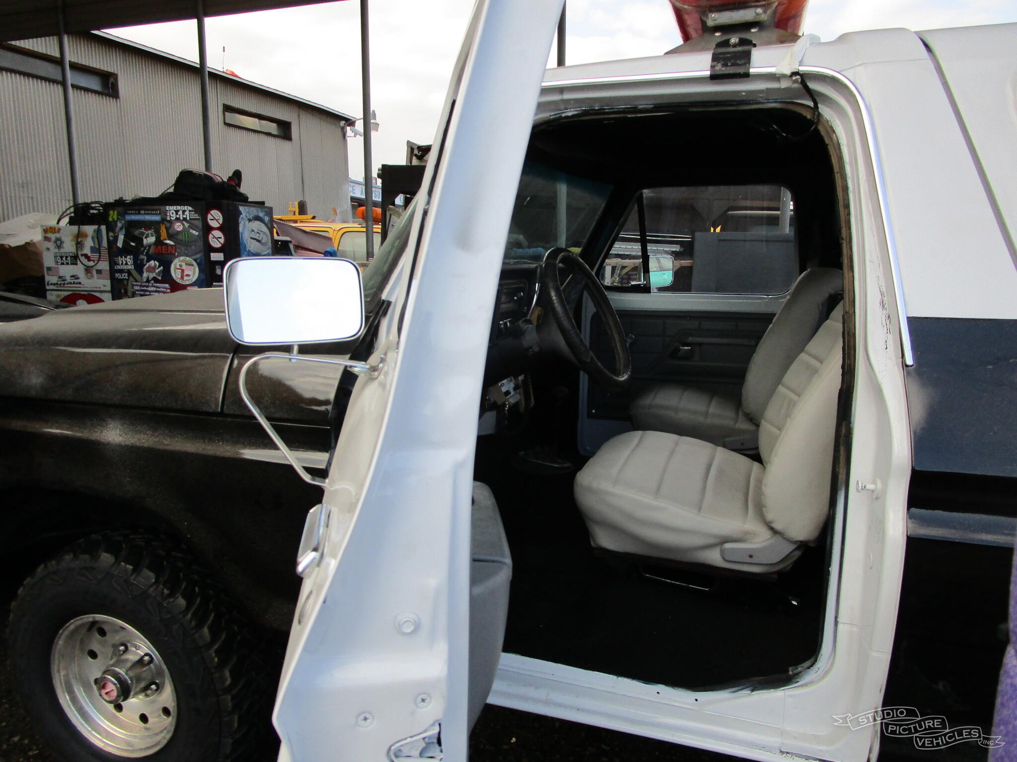 Ford Police Bronco | Studio Picture Vehicles