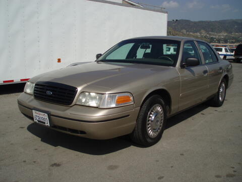 Ford Crown Victoria | Studio Picture Vehicles